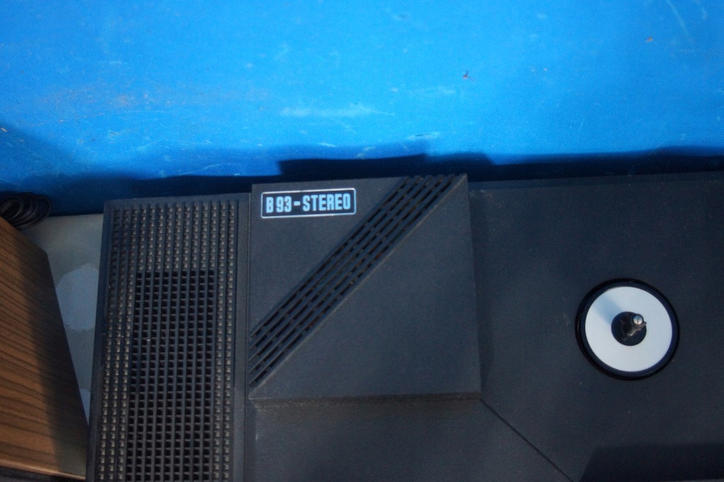 Купить Катушечный магнитофон TESLA B93-STEREO +2 ДИНАМИКА: отзывы, фото ...