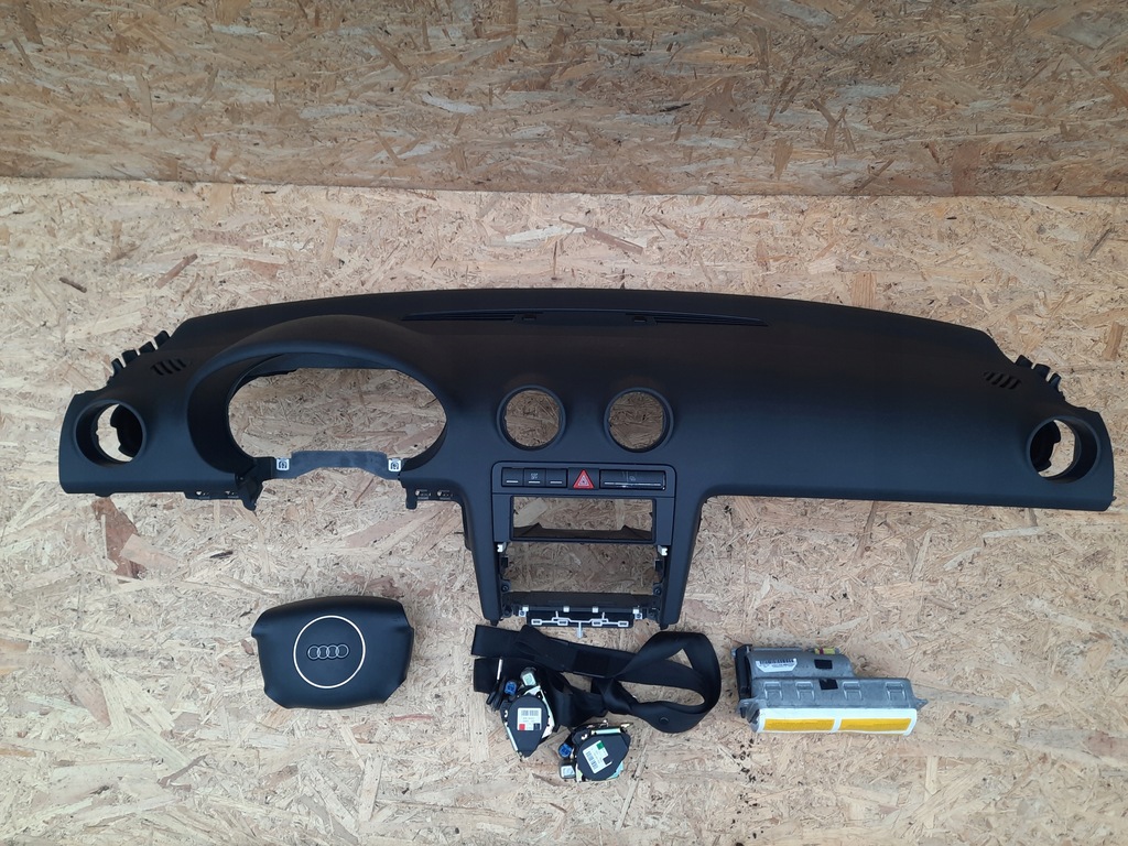AUDI A3 8P DESKA KONSOLA AIRBAG PODUSZKI ORYGINAŁ! - 13297332069 - oficjalne archiwum Allegro