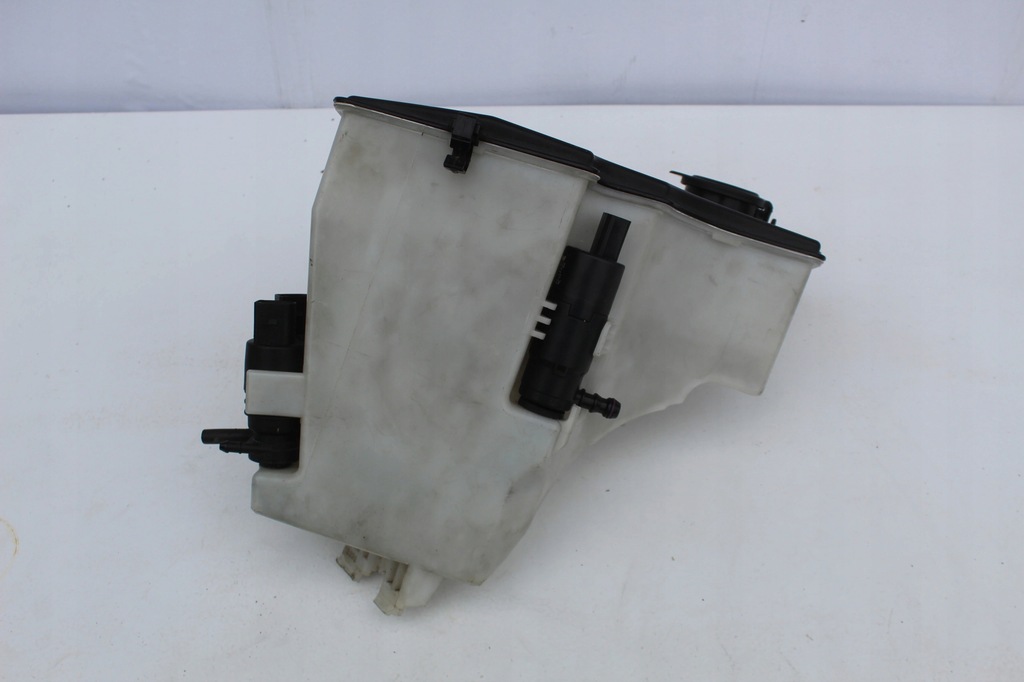 ZBIORNICZEK PŁYNU SPRYSKIWACZY BMW X3 E83 - 14804716800 - oficjalne ...