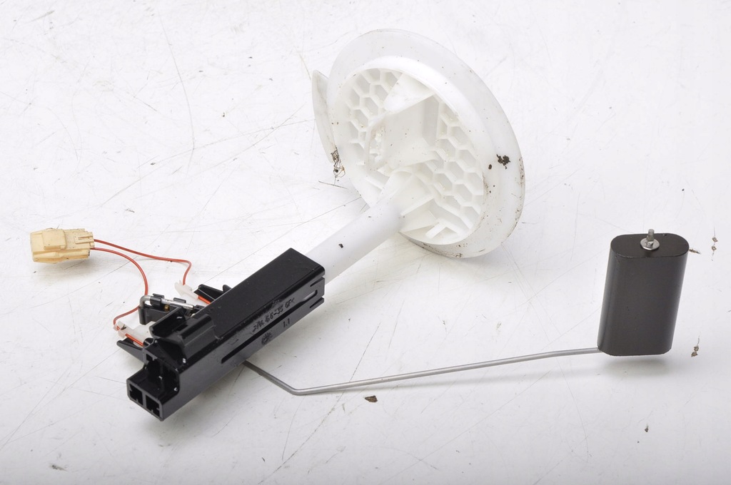 VOLVO S60 II V60 CZUJNIK POZIOMU PALIWA 31274671 - 15237253514 ...