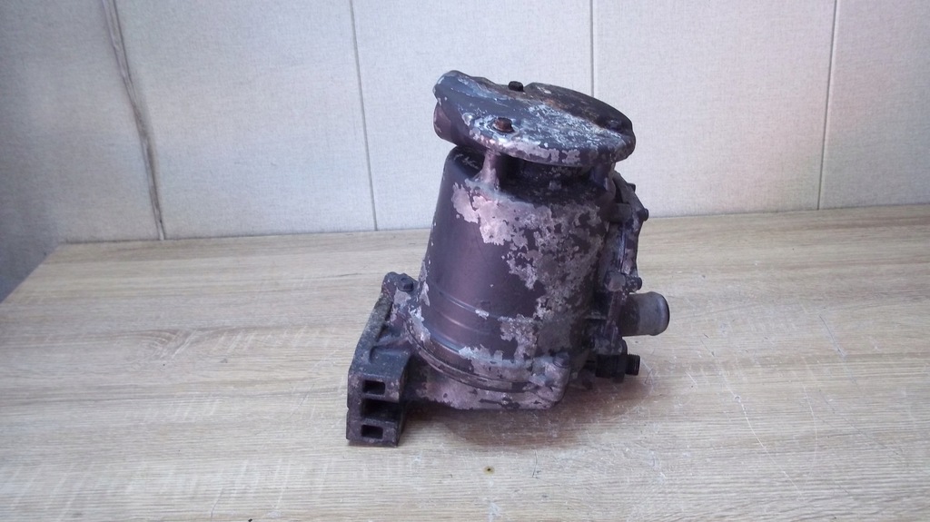 ODMA OBUDOWA FILTRA ODŚRODKOWEGO SCANIA 1748694 - 12559619790 ...