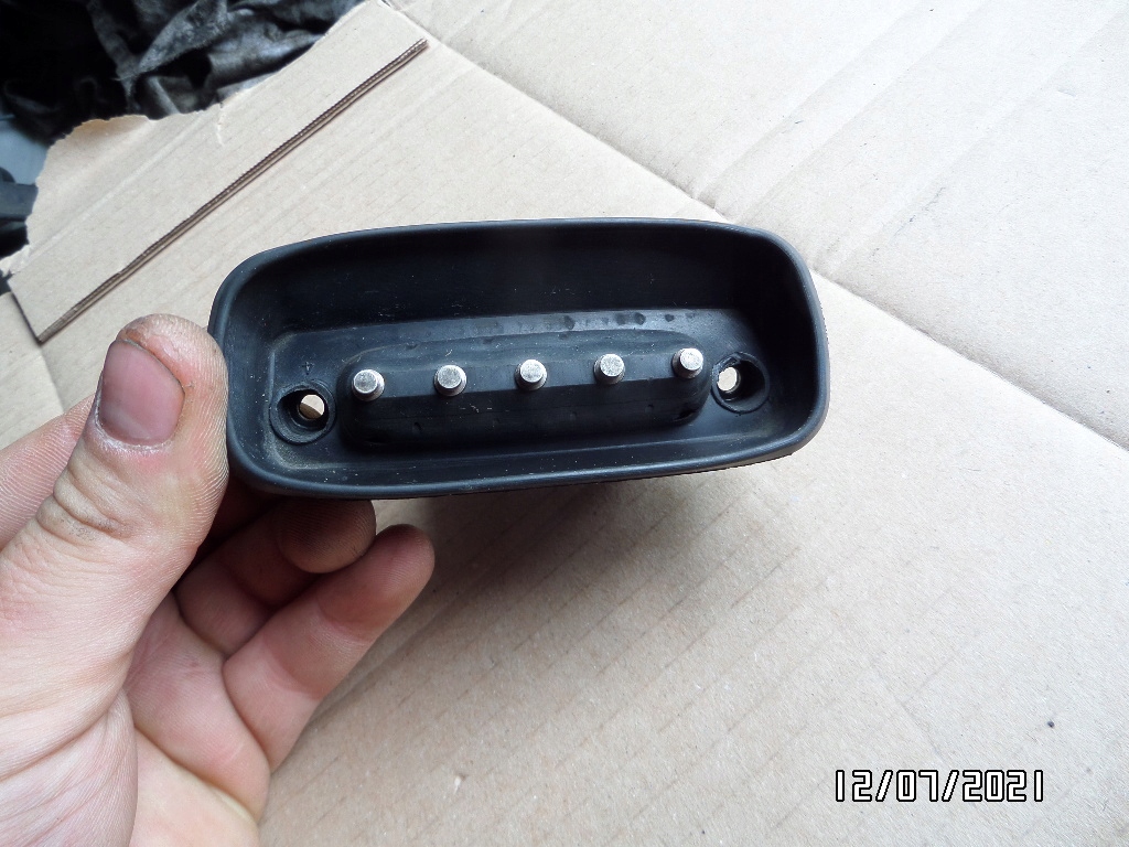 MERCEDES W639 STYK DRZWI PRZESUWNYCH 6398200254 - 10910781900 ...