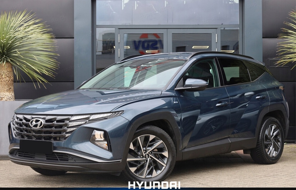 HYUNDAI Tucson 1.6 T-GDi 48V Executive 4WD DCT Suv 180KM 2023 - 14236221341 - oficjalne archiwum ...