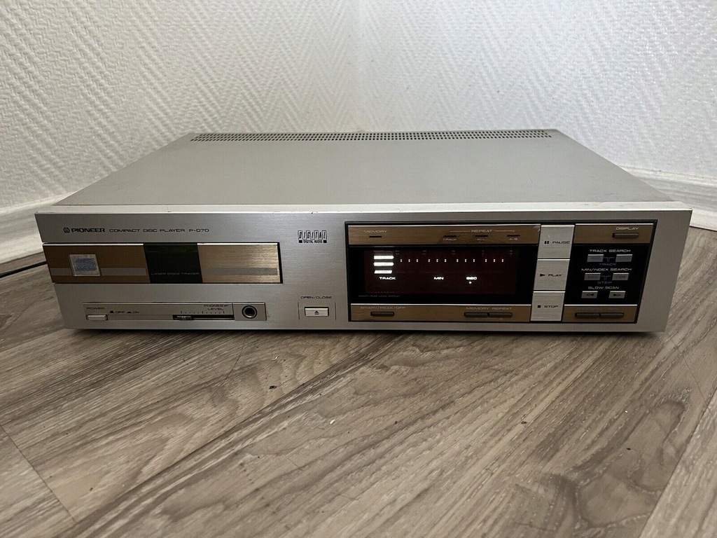 PIONEER P-D70 CD HIFI vintage Spec Blue Jedyny. - 12902644744 ...