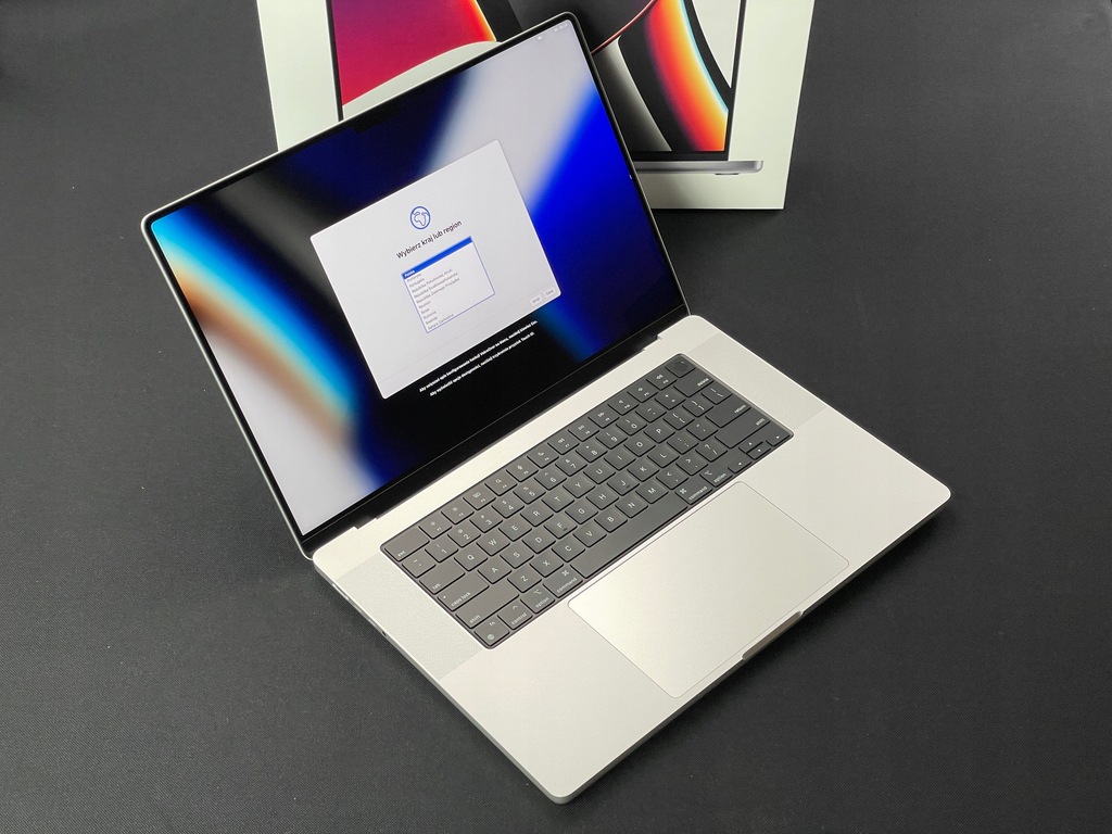 MacBook Pro A2485 16" M1 PRO 16GB 512GB F23% - 12351529747 - oficjalne ...