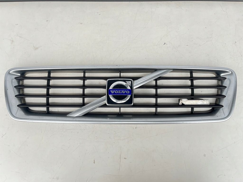 VOLVO C30 ATRAPA GRIL RDESIGN VOLVO OE 30657194 30655403 - 15146095773 ...