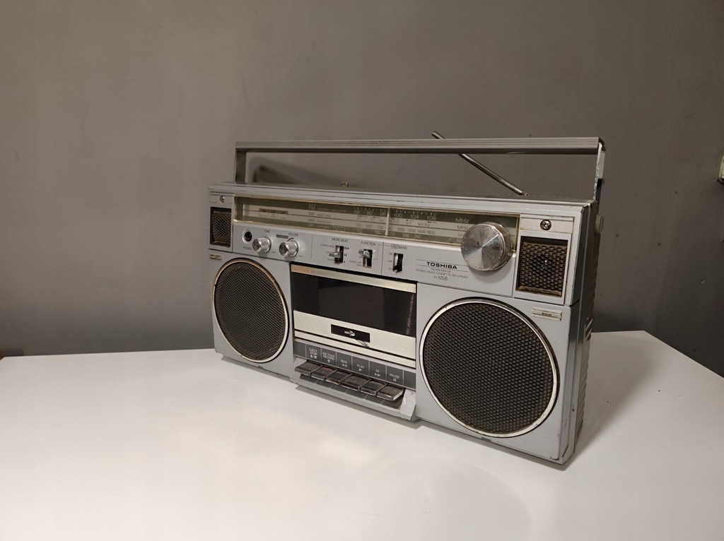 RADIOMAGNETOFON BOOMBOX =TOSHIBA RT-120S= GHETTO BLASTER VINTAGE lata 80-te - 14967737479 ...