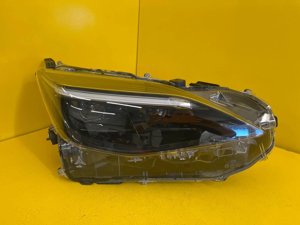 LAMPA PRAWA TOYOTA YARIS CROSS FULL LED OD-314 - 13576668537 ...