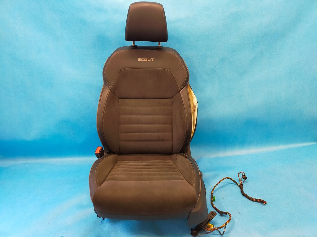 SKODA SUPERB 3 III FL SCOUT 2.0FSI 2020R FOTEL SIEDZENIE KIEROWCY ...