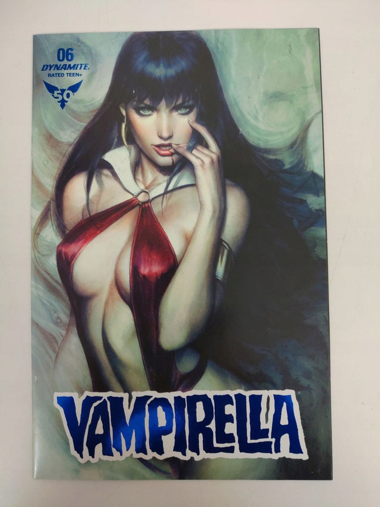 VAMPIRELLA #6 ARTGERM ULTRA LTD BLUE FOIL VAR - 12196189142 - oficjalne archiwum Allegro