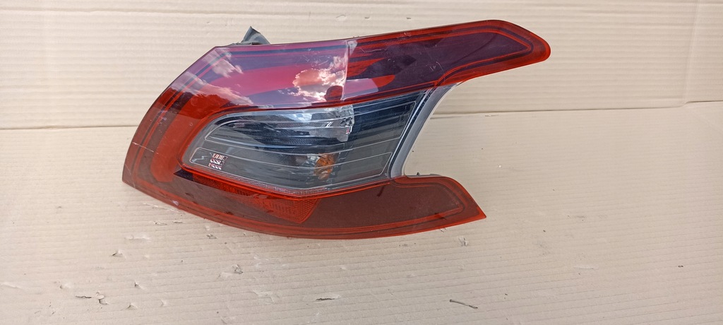 LAMPA TYLNA PRAWA PEUGEOT 308 T9 HB LIFT 17-21rok - 13698987567 ...