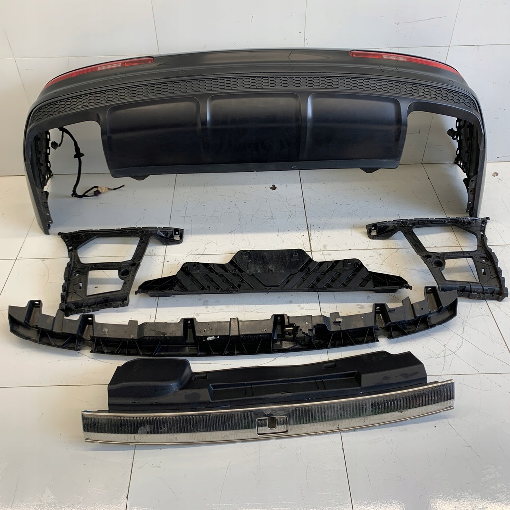 Zderzak tył LC9X kompletny 4x PDC belka ślizgi instalacja AUDI Q7 4M ...