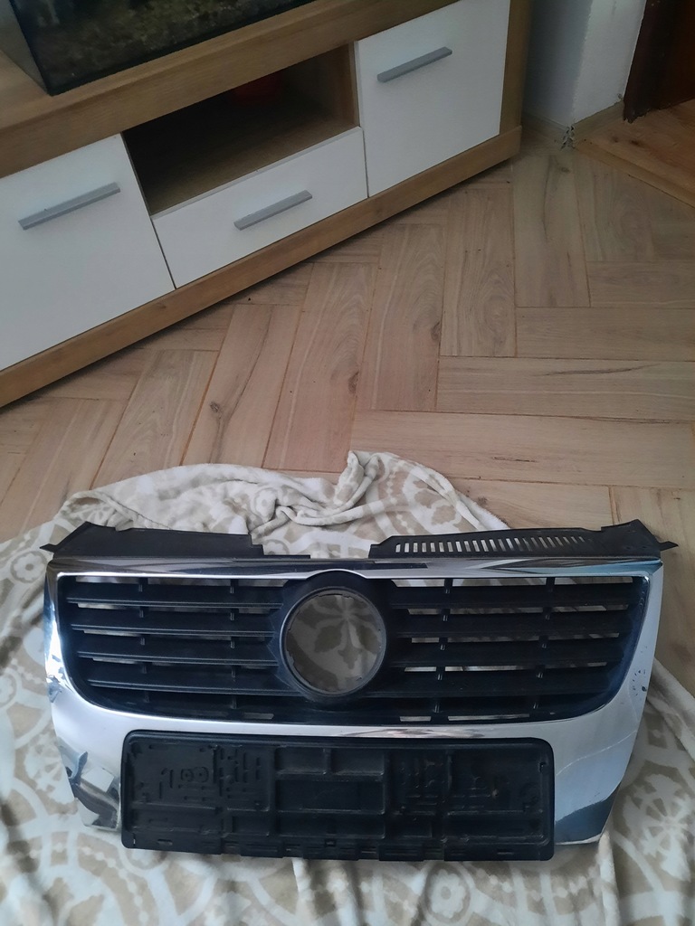 VW PASSAT B6 GRILL ATRAPA 3C0853651AD/651AF - 11842884043 - oficjalne archiwum Allegro