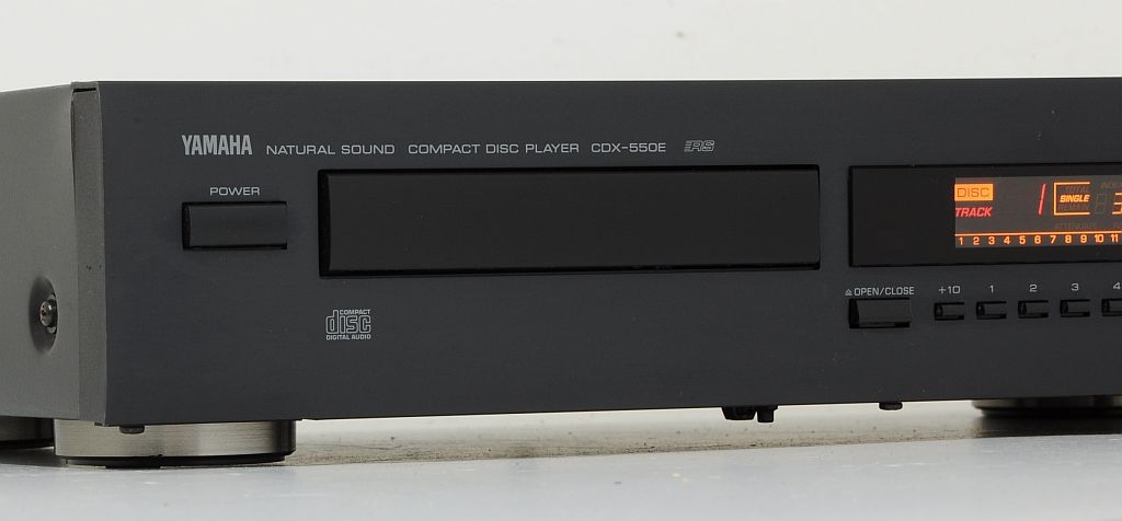 YAMAHA CDX-550E FIRMOWY ODTWARZACZ CD ! - 14280534185 - oficjalne archiwum Allegro