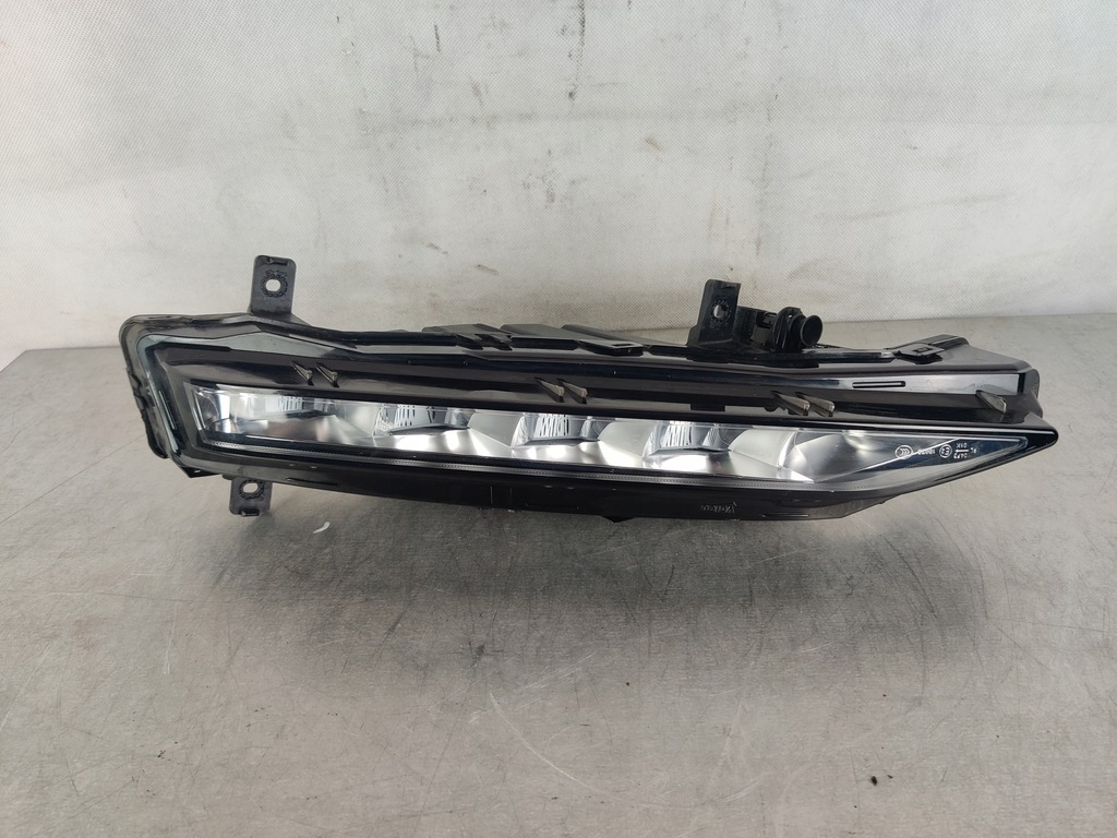SKODA SUPERB 3 III LIFT 19- LEWY HALOGEN LED DRL - 10011884863 ...