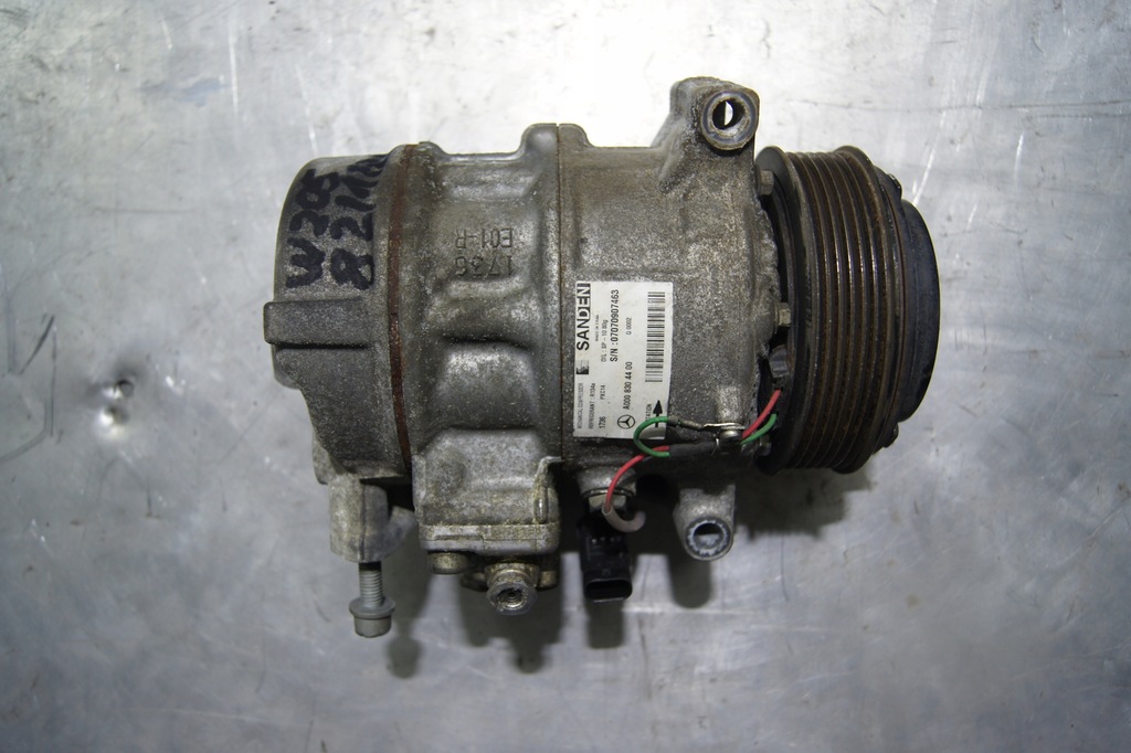 MERCEDES W205 SPRĘŻARKA KLIMATYZACJI A0008304400 - 10096955383 ...