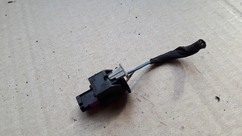 S4 B9 A4 8W WTYCZKA KOSTKA ZŁĄCZE 4F0973702 A5 8W - 13531502588 ...