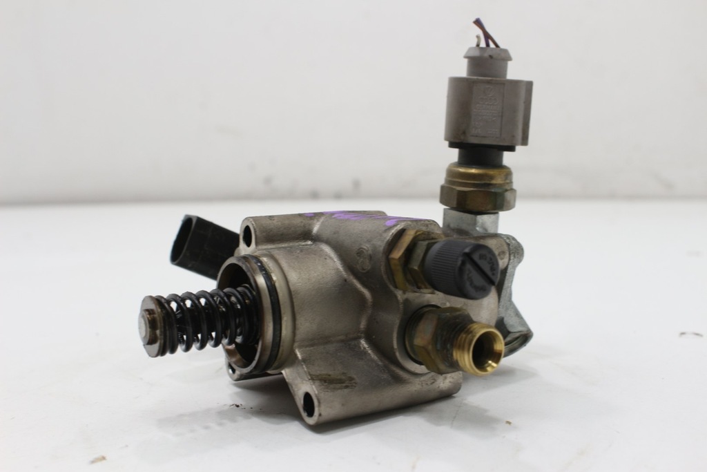 AUDI A4 2.0 TFSI POMPA PALIWA CZUJNIK 06F127025F - 13015479055 ...