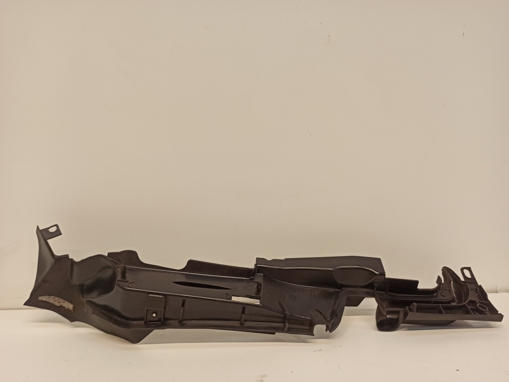 AUDI A4 B9 OSŁONA BŁOTNIKA PRAWA 8W0821170 - 12989022613 - oficjalne ...