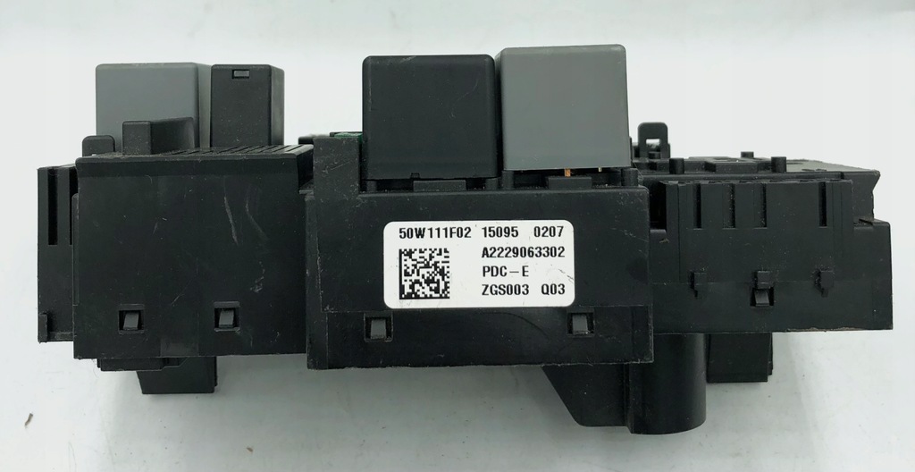 MERCEDES MODUŁ BEZPIECZNIKÓW A2229063302 - 13850194076 - oficjalne ...