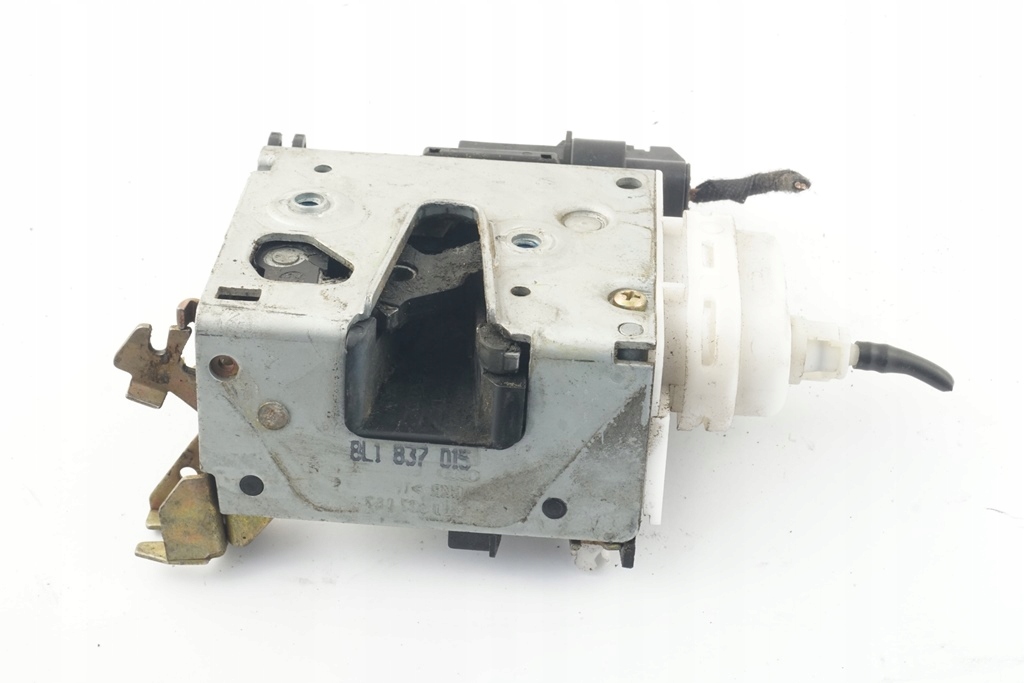 Zamek drzwi lewy przedni Audi A3 8L 8L1837015 - 13546046942 - oficjalne archiwum Allegro