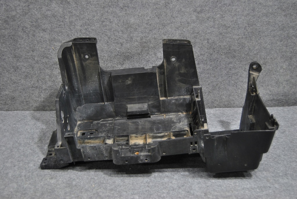 DODGE RAM 1500 IV PODSTAWA AKUMULATORA - 12076297891 - oficjalne ...