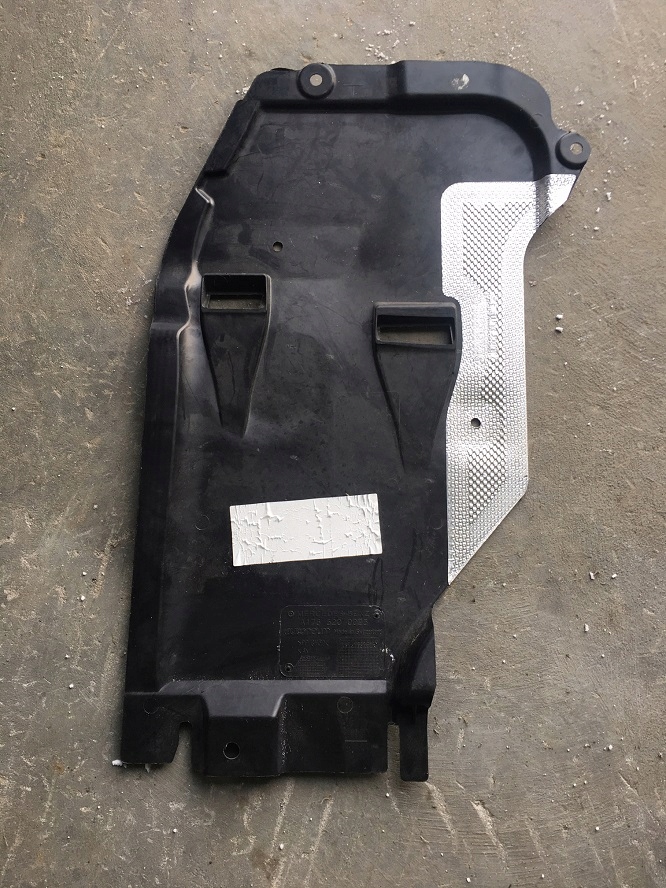 Mercedes A45 AMG - Osłona Pod Silnik A1765200023 - 7781099501 ...