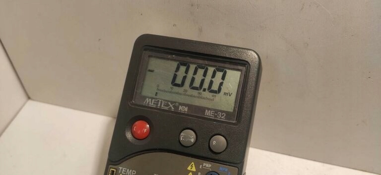 MIERNIK MULTIMETR METEX ME-32 - 11466462078 - oficjalne archiwum Allegro