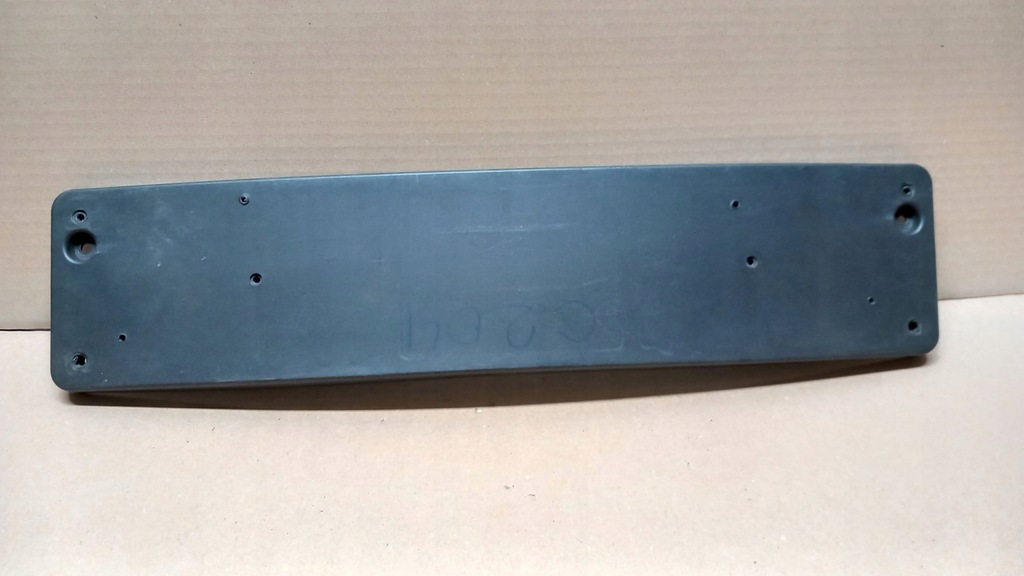 Mercedes C W204 podkładka pod tablicę rejestracyjn - 13116715013 ...