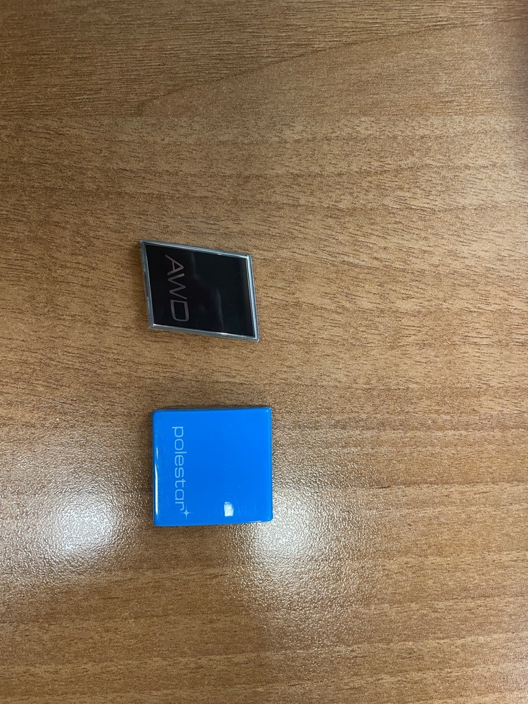 Volvo AWD + Polestar - 2 emblematy na tylną klapę - 13019564318 ...