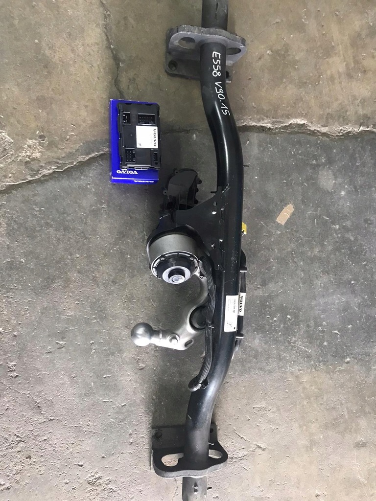 HAK HOLOWNICZY VOLVO V90 ORGINALNY 32270819 - 12623167166 - oficjalne ...