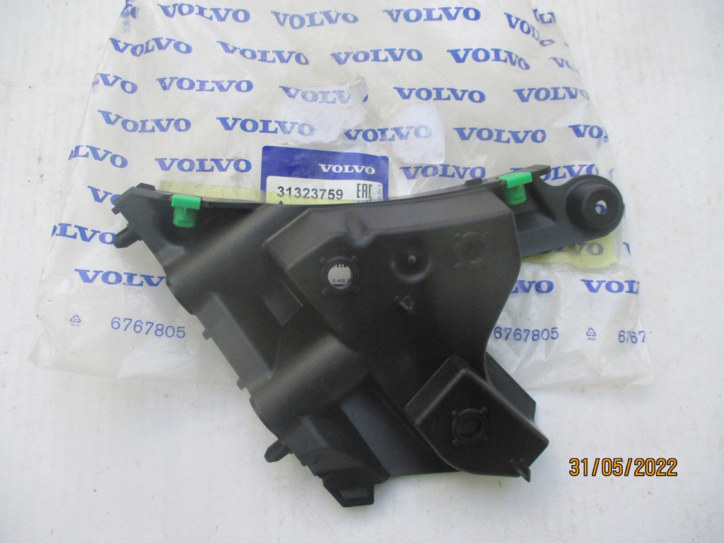 VOLVO XC60 ŚLIZG ZDERZAKA PRAWY PRZÓD 31323759 - 12251117326 ...