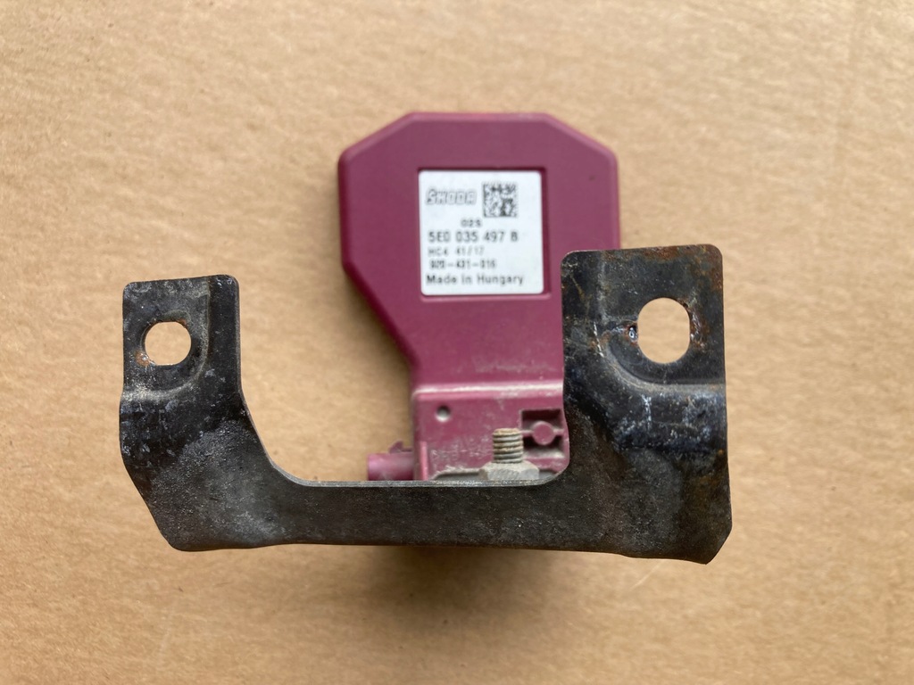 WZMACNIACZ SKODA OCTAVIA III 5E0035497B - 12204655409 - oficjalne ...