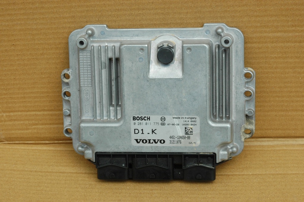 KOMPUTER STEROWNIK SILNIKA VOLVO V50 S40II C30 C70 - 11010608518 - oficjalne archiwum Allegro