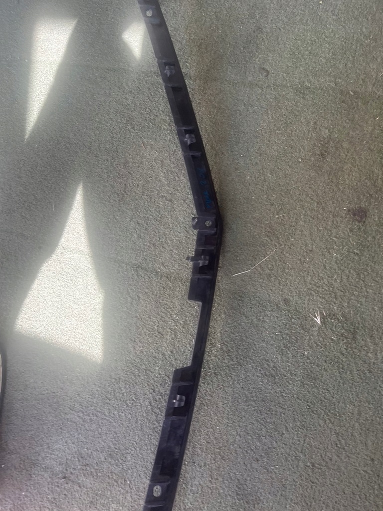 MERCEDES W207 LISTWA MASKI A2078800082 - 13913626086 - oficjalne ...