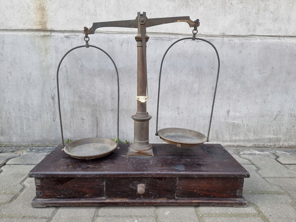 Stara waga apteczna - 13469305767 - oficjalne archiwum Allegro