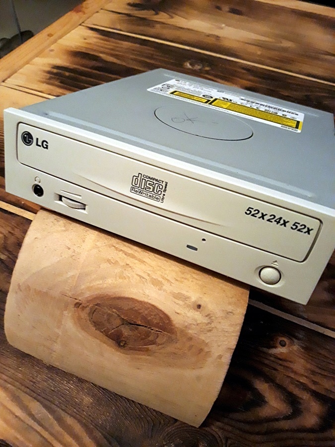 Nagrywarka LG CD-R/RW GCE-8520B 52x24x52x - 8072793501 - oficjalne ...