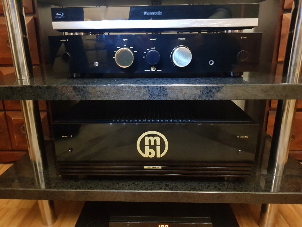 Końcówka mocy MBL 8008A Pre Amp MBL 4004 - 7874220094 - oficjalne ...