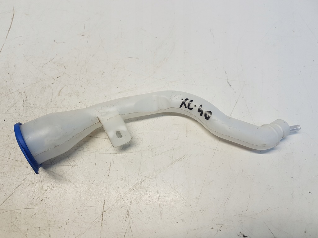 VOLVO XC40 Wlew płynu do spryskiwaczy 32237954 - 12911768037 ...