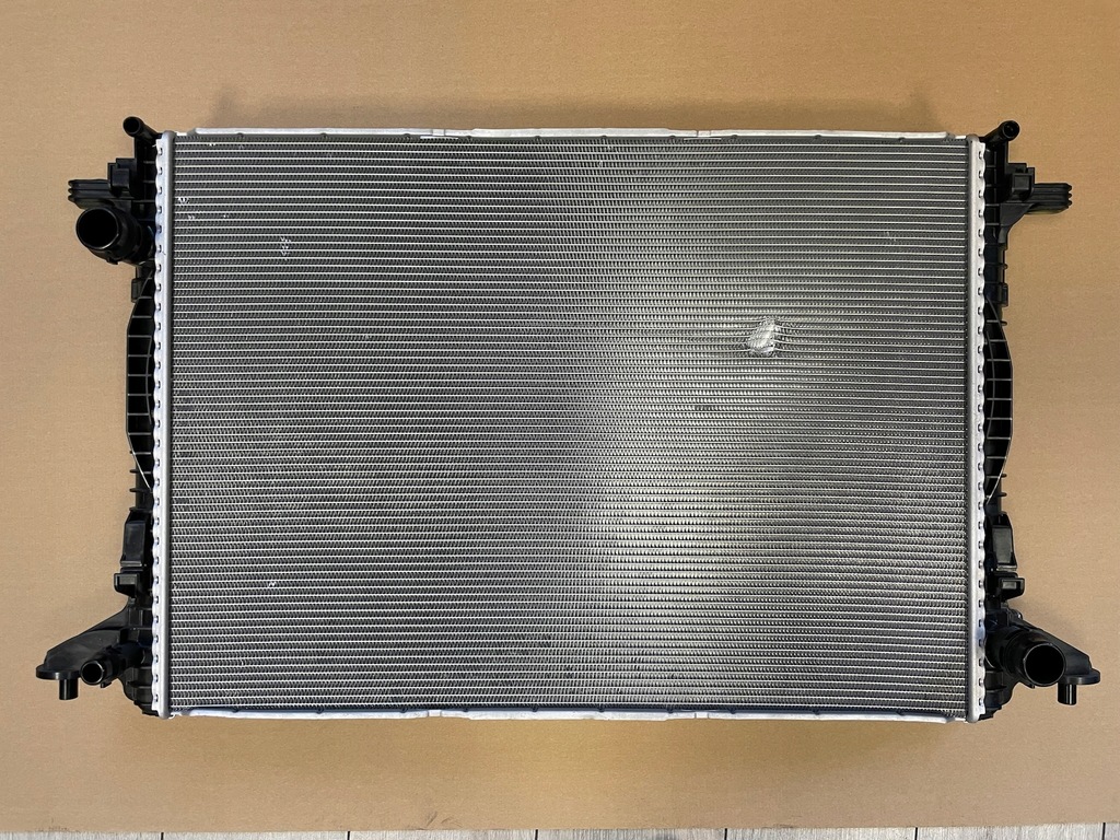 AUDI RSQ8 RS Q8 CHŁODNICA WODY KLIMATYZACJI - 11712109544 - oficjalne ...