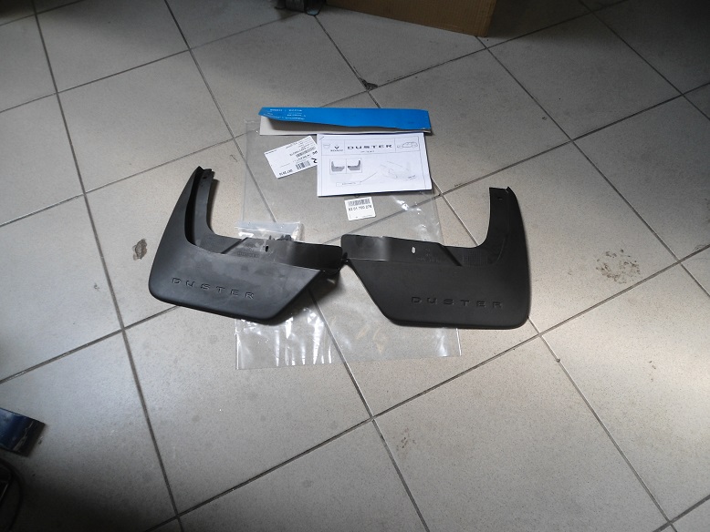 CHLAPACZE TYŁ DACIA DUSTER II 18- 8201700276 - 7276528699 - oficjalne ...