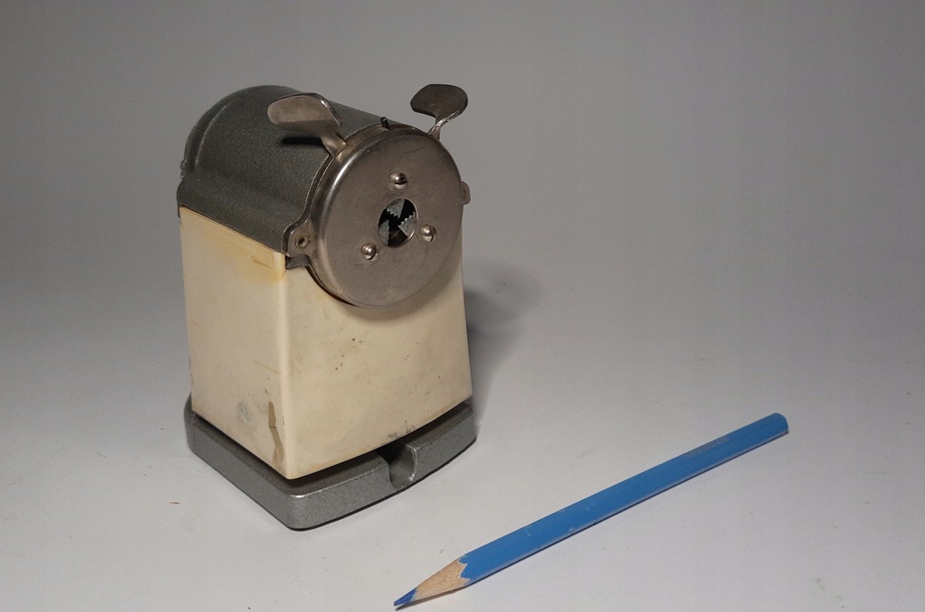 TEMPERÓWKA OSTRZYNKA OSTRZAŁKA STOŁOWA PRL 2 - 13809760463 - oficjalne ...