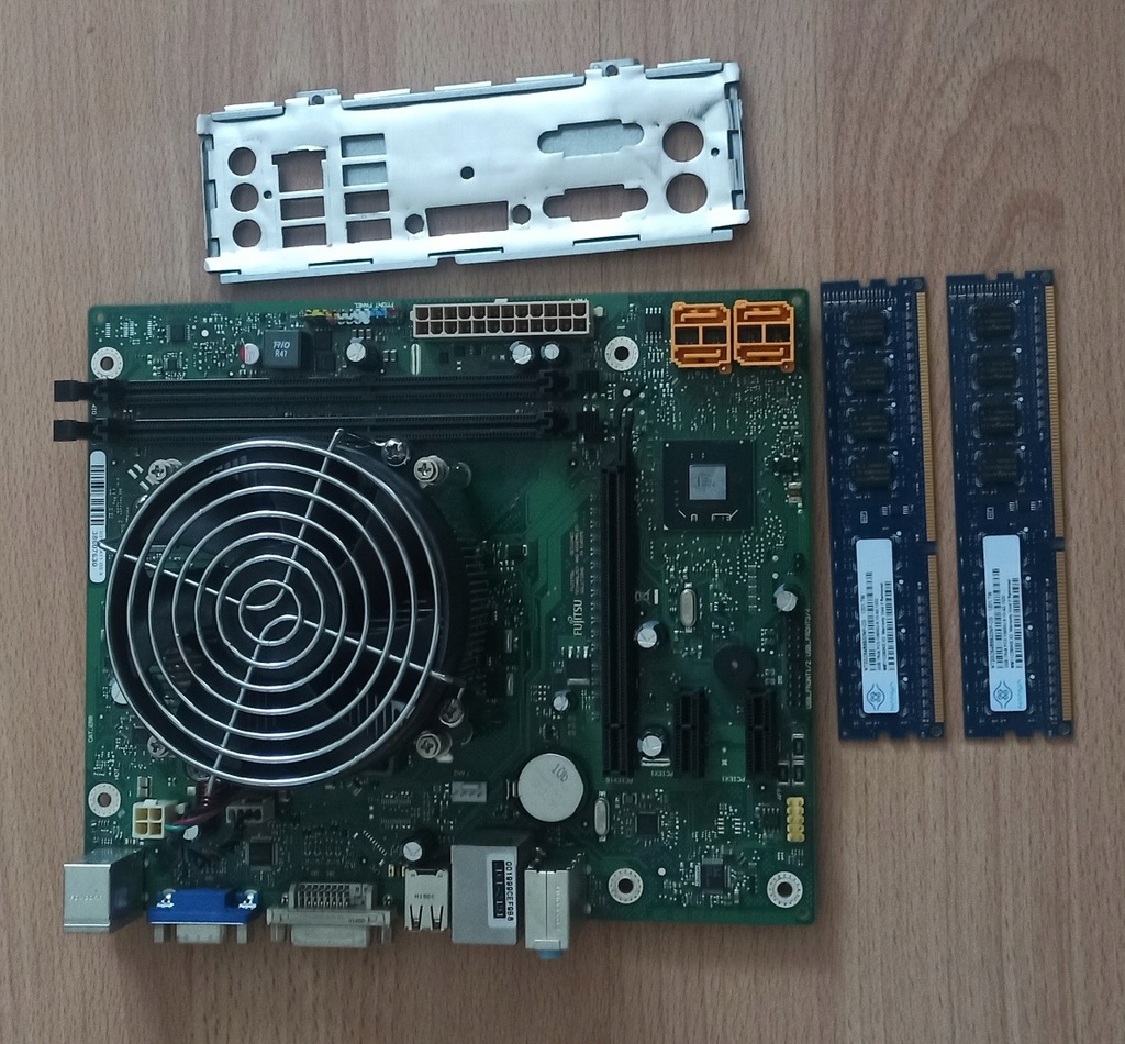 Zestaw Płyta Procesor RAM #5 Fujitsu D2990-A11 GS5 - 13635148025 ...