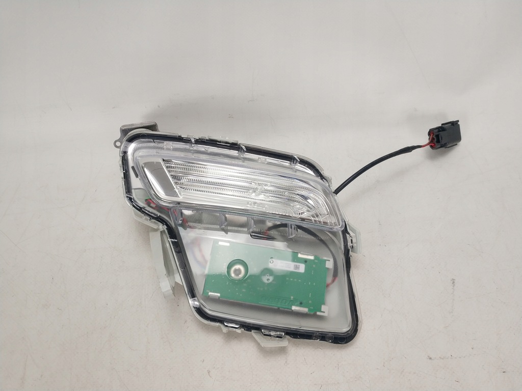 VOLVO XC60 halogen lampa LED DRL przód lewy - 12672434273 - oficjalne ...