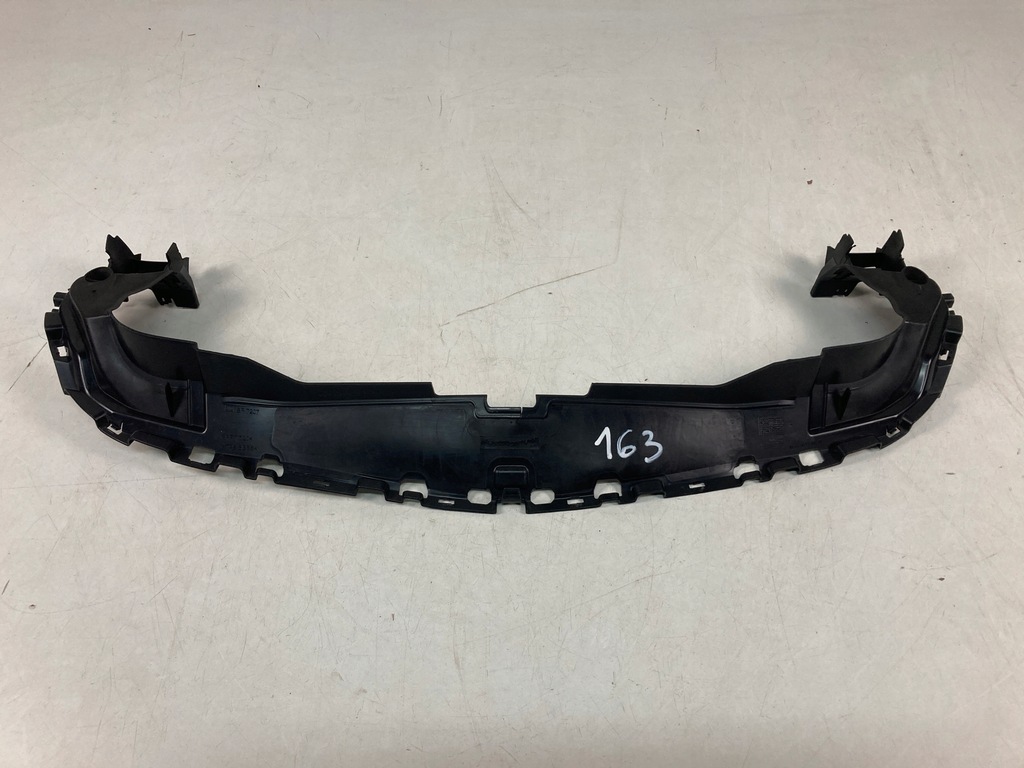 OSŁONA WLOT KIEROWNICA POWIETRZA MERCEDES C-KLASA W205 A205 ...