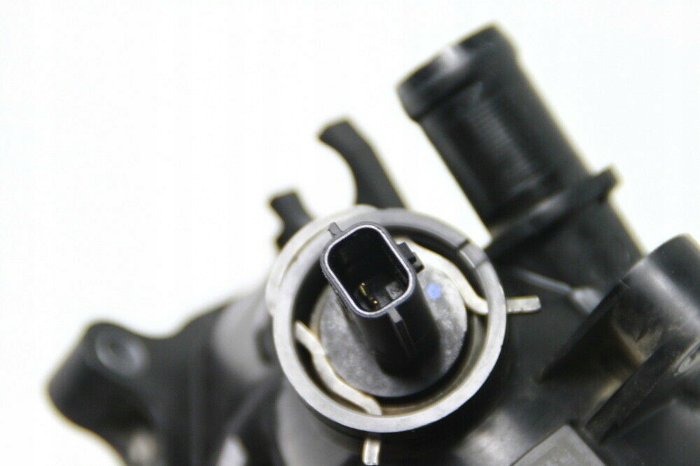 OBUDOWA TERMOSTATU A2822033000 RENAULT NISSAN 1.3 - 12090039763 ...