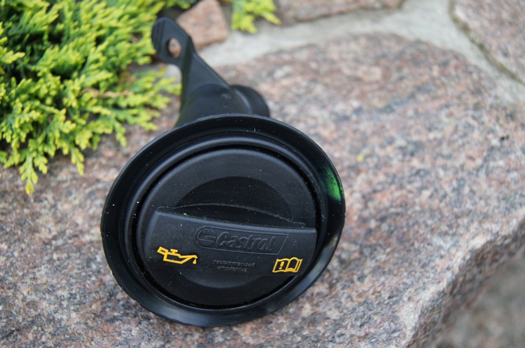 KOREK WLEWU OLEJU 059103482C 3.0 TDI AUDI VW - 6274258386 - oficjalne ...