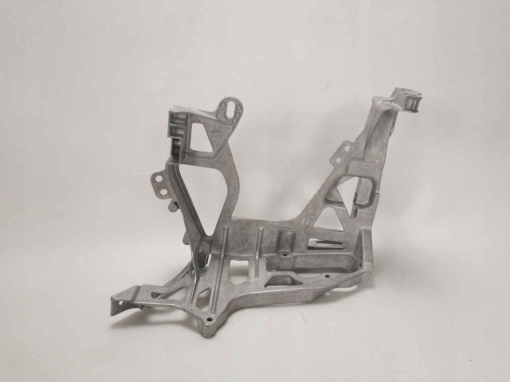 MERCEDES W205 wspornik pasa okular lewy 2056221600 - 11949817810 ...