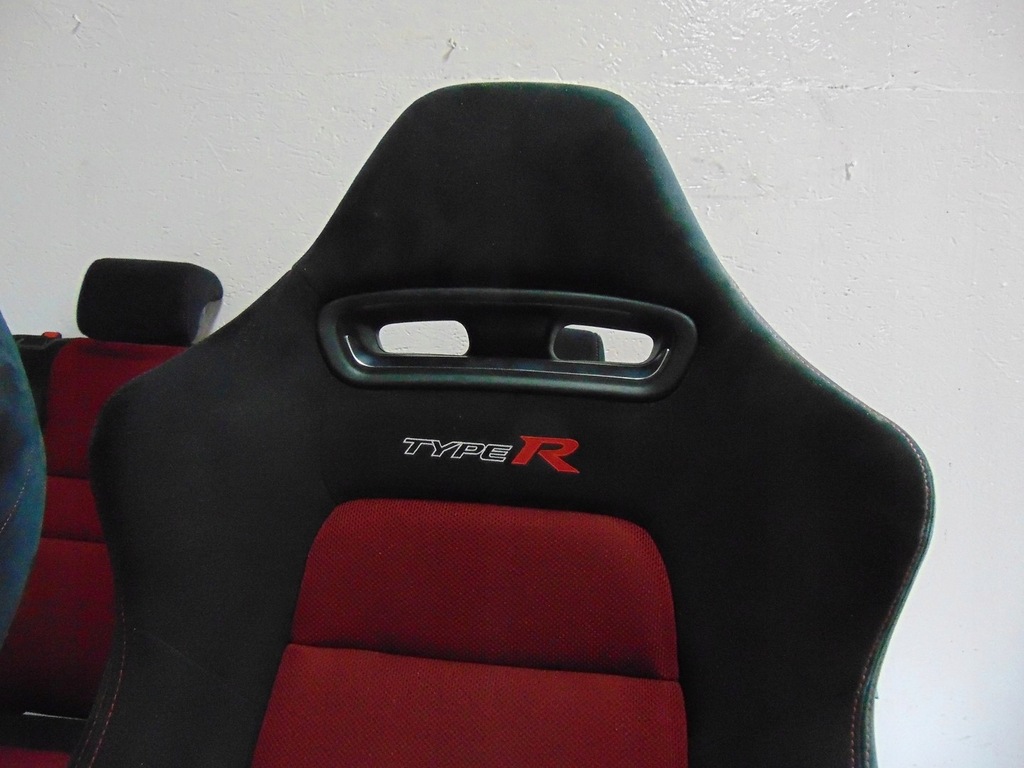 FOTELE HONDA CIVIC UFO TYPE R KOMPLET 06-12 - 8588223614 - oficjalne ...