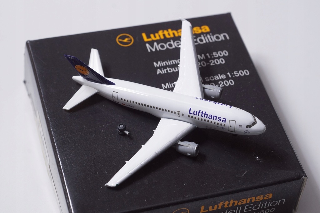 HERPA Lufthansa Airbus A319 skala 1:500 - 15050541952 - oficjalne archiwum Allegro